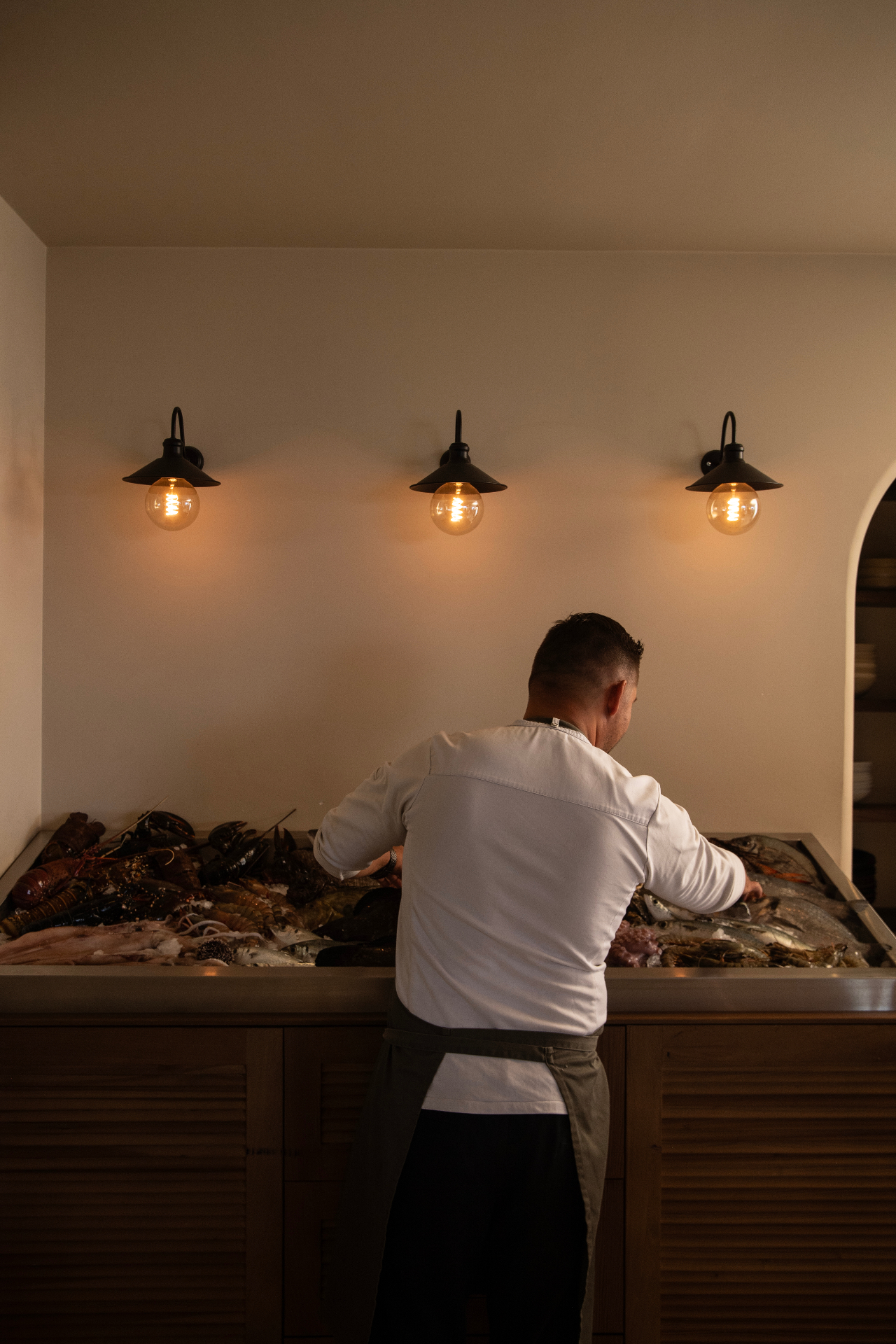 Theta Mediterranean | Award-Winning Seafood Restaurant in Pervolia, Cyprus